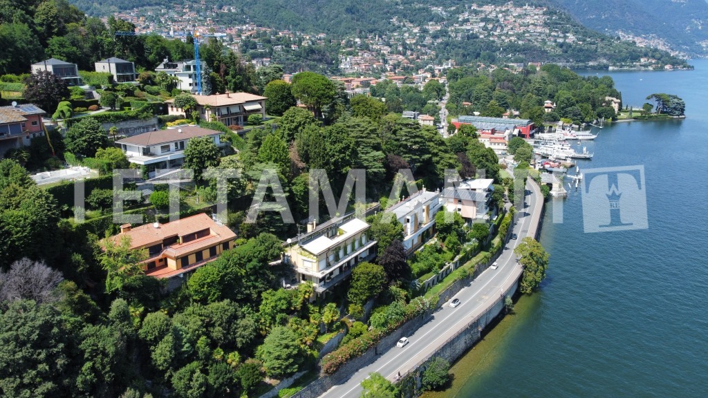 COMO CITTA' VILLA VISTA LAGO CON AMPIO GIARDINO